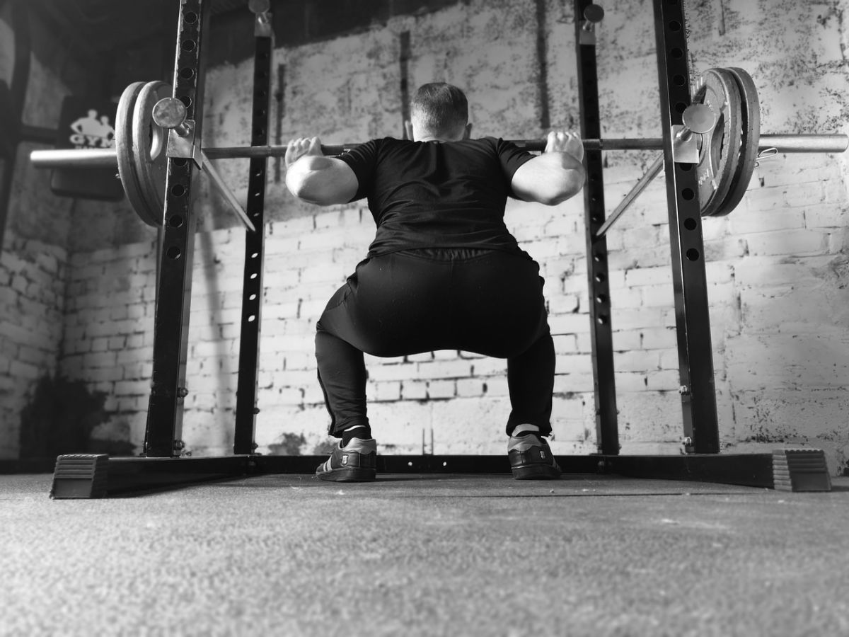 Zercher Squat: The Best Damn Lower Body Exercise You've Never Done ...